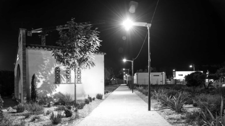 Shining a Light on Efficiency: How LED Street Lights Are ...